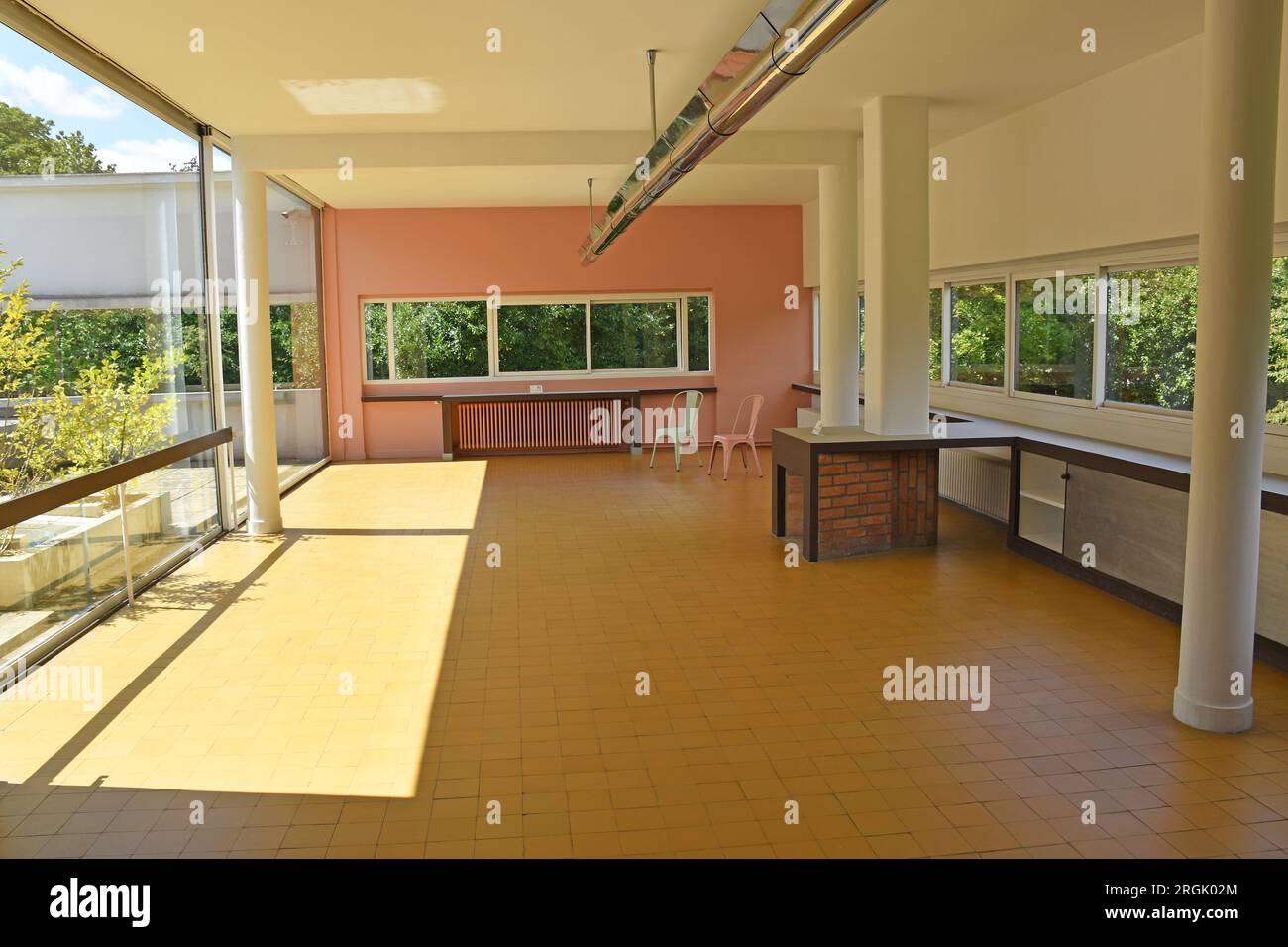 Villa Savoye, a masterpiece of the Modern Movement, architect Le ...