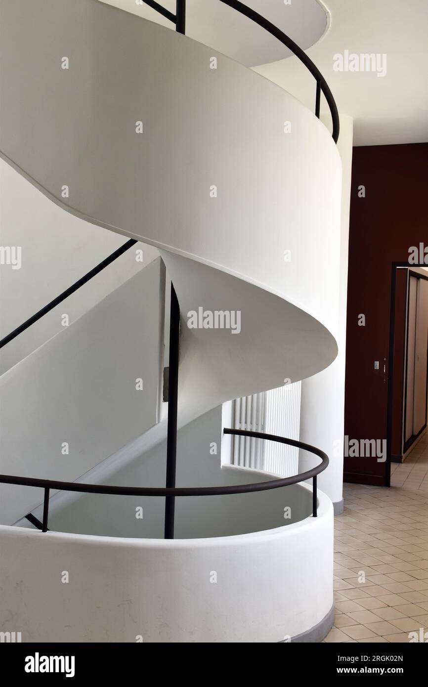 Villa Savoye, a masterpiece of the Modern Movement, architect Le ...