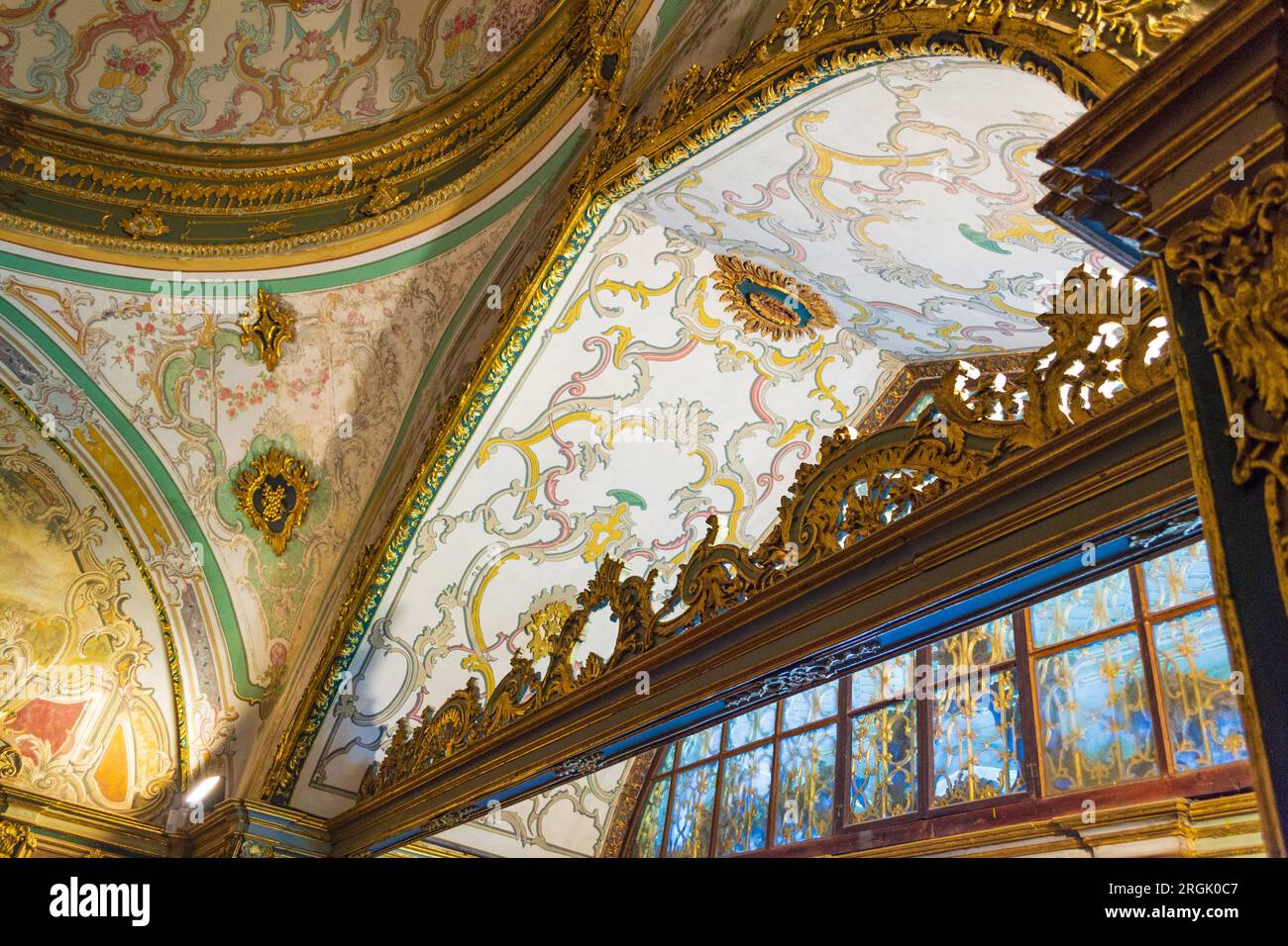 Audience chamber in the imperial palace hi-res stock photography and ...
