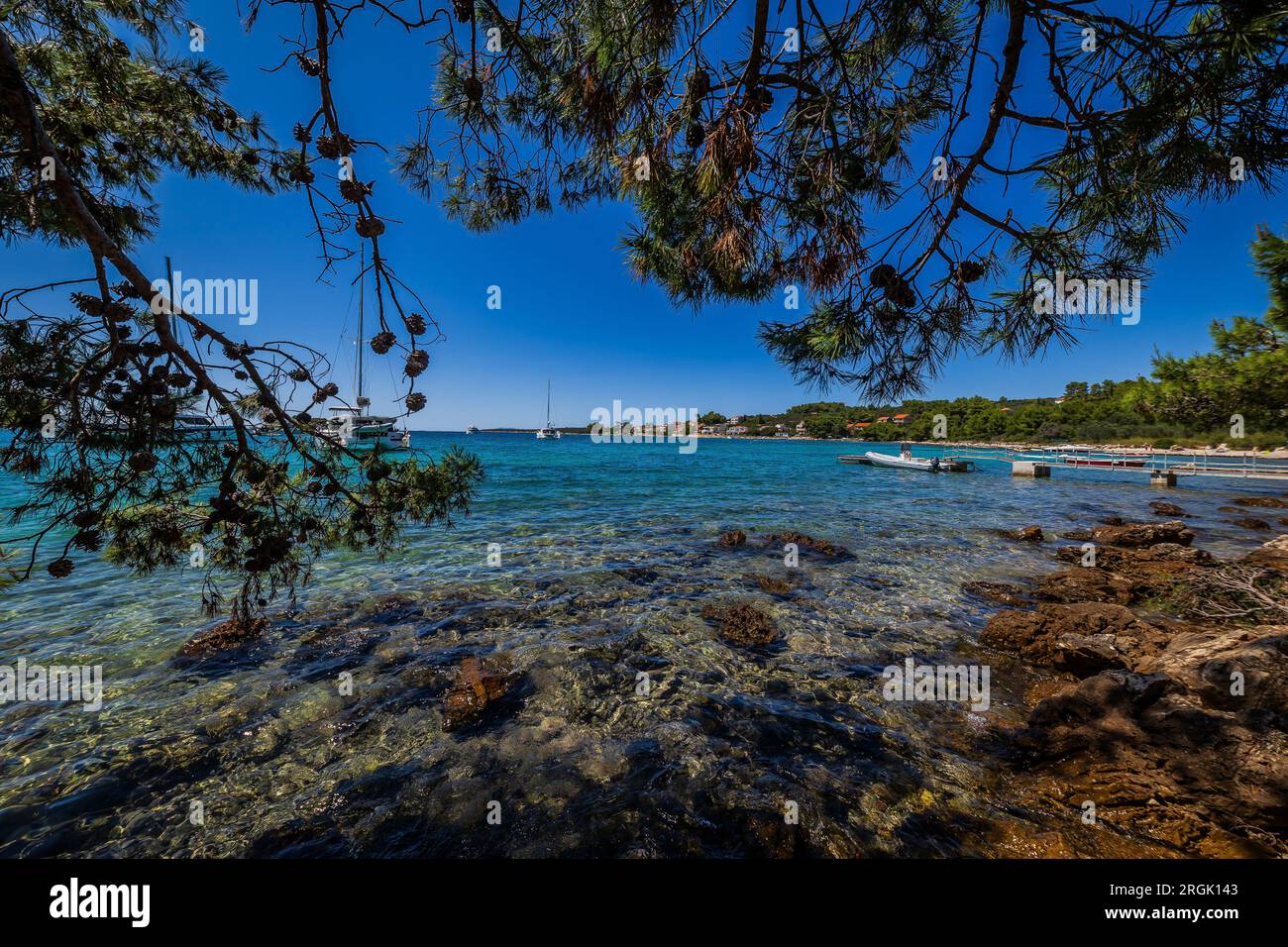 Photo shows seaside scenery of Gradina Bay on the west of the island of ...