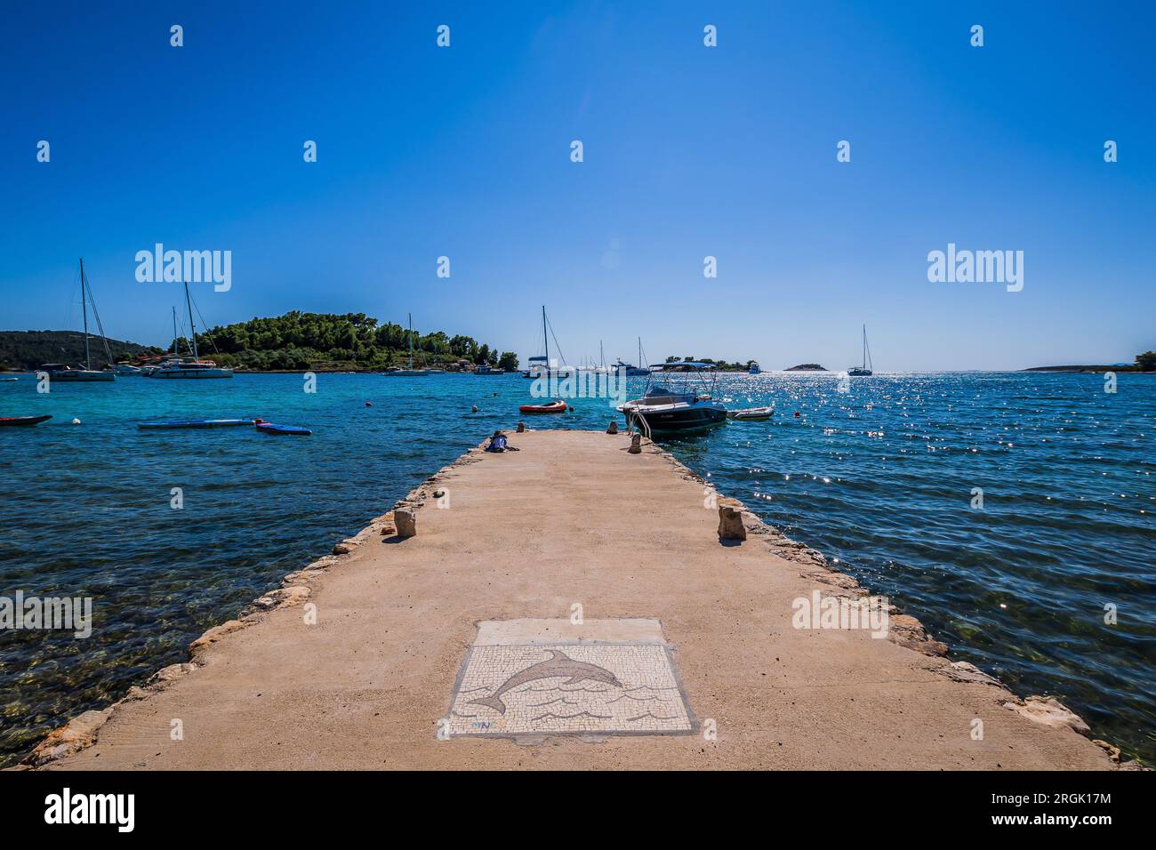 Photo shows seaside scenery of Gradina Bay on the west of the island of ...