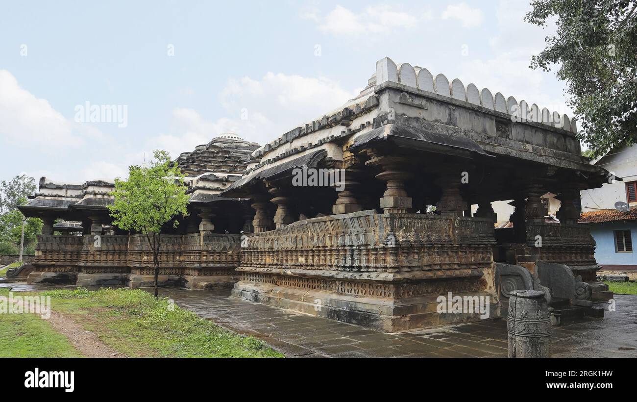 INDIA, KARNATAKA, HAVERI, June 2023, Devotee at Shri Tarakeshwara Swami ...