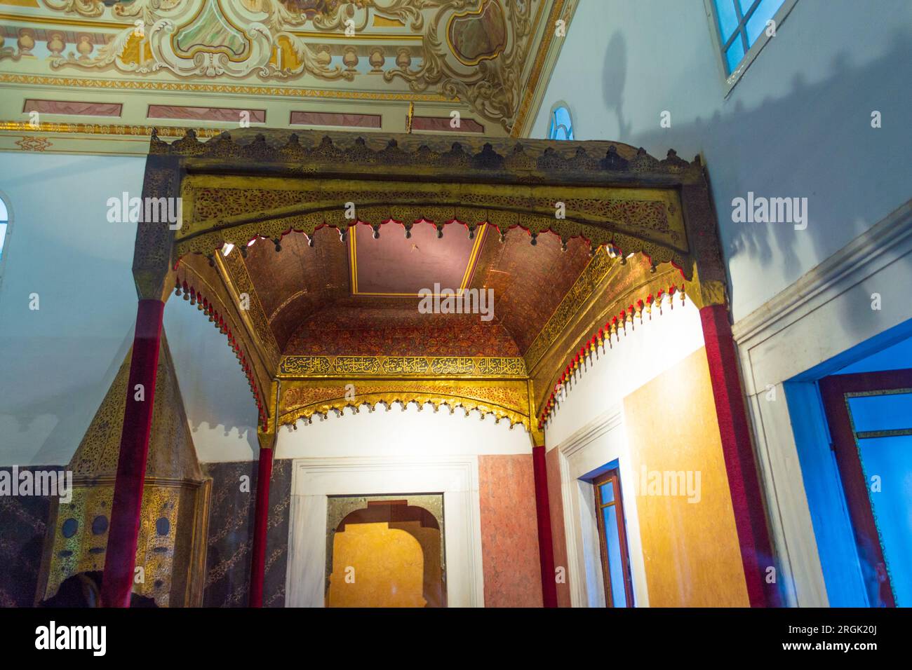 Interior of private audience hall in the Audience Chamber or Chamber of ...