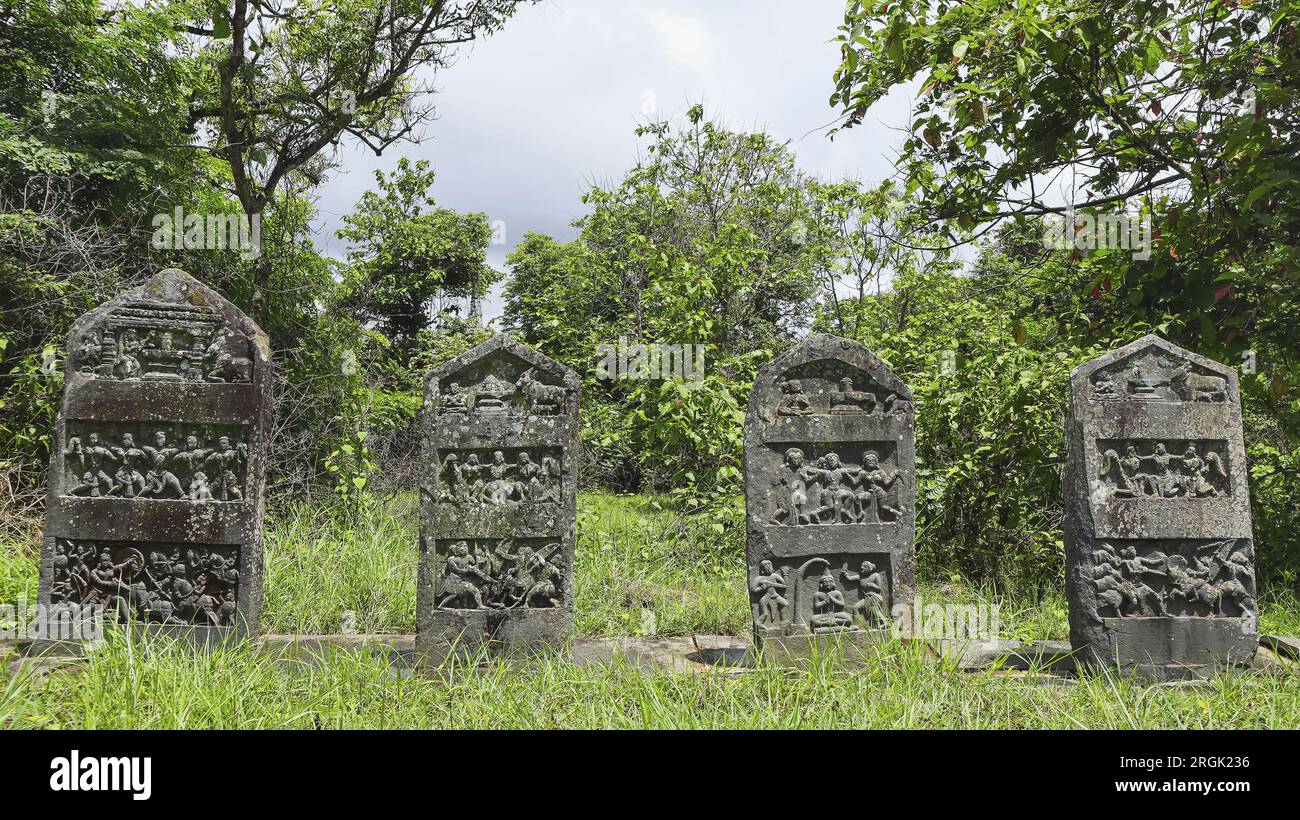 Trimurti narayana temple hi-res stock photography and images - Alamy