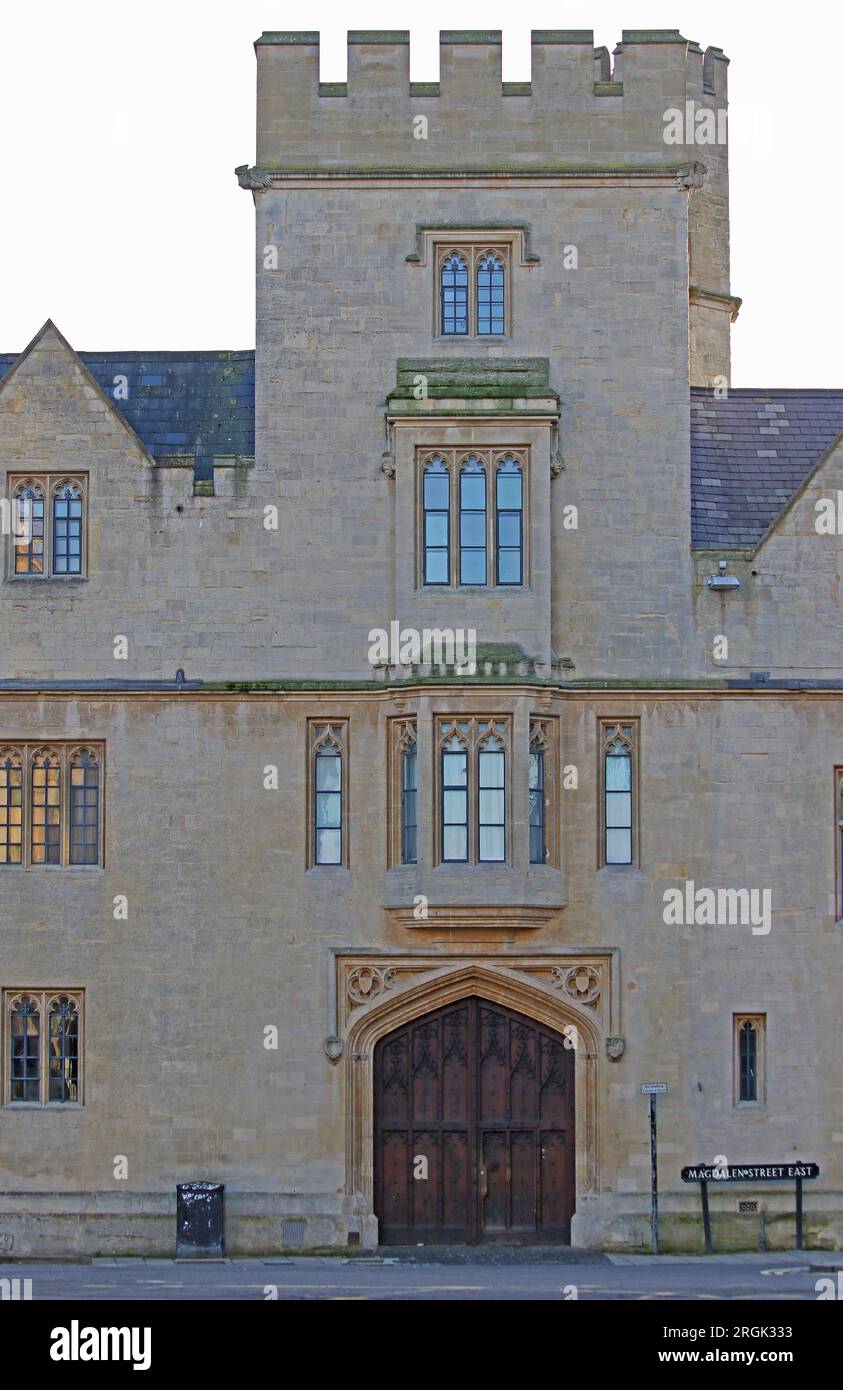 Salvin buildings hi-res stock photography and images - Alamy