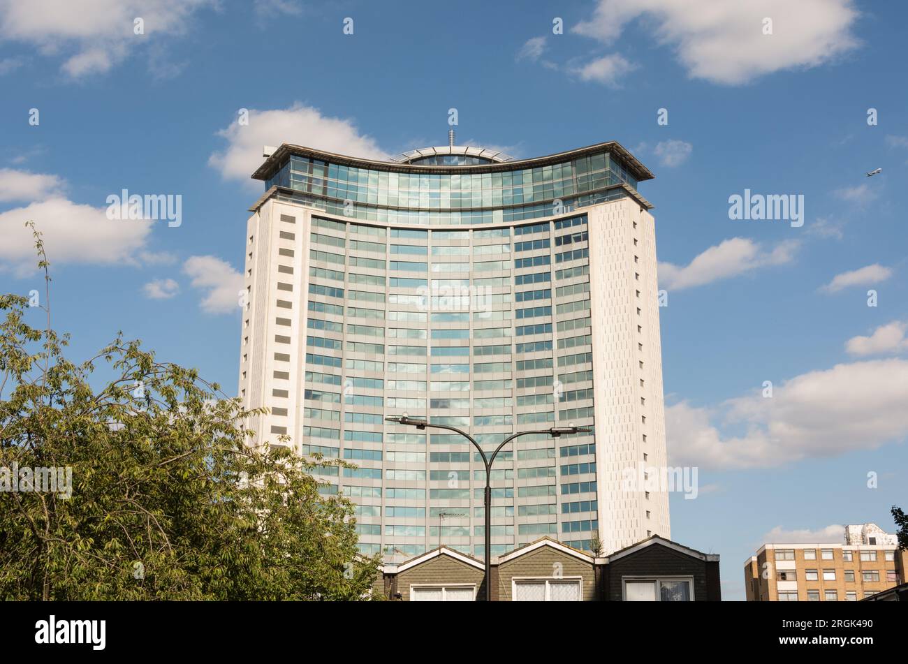 Empress State Building (ESB), Empress Approach, Lillie Road, West ...