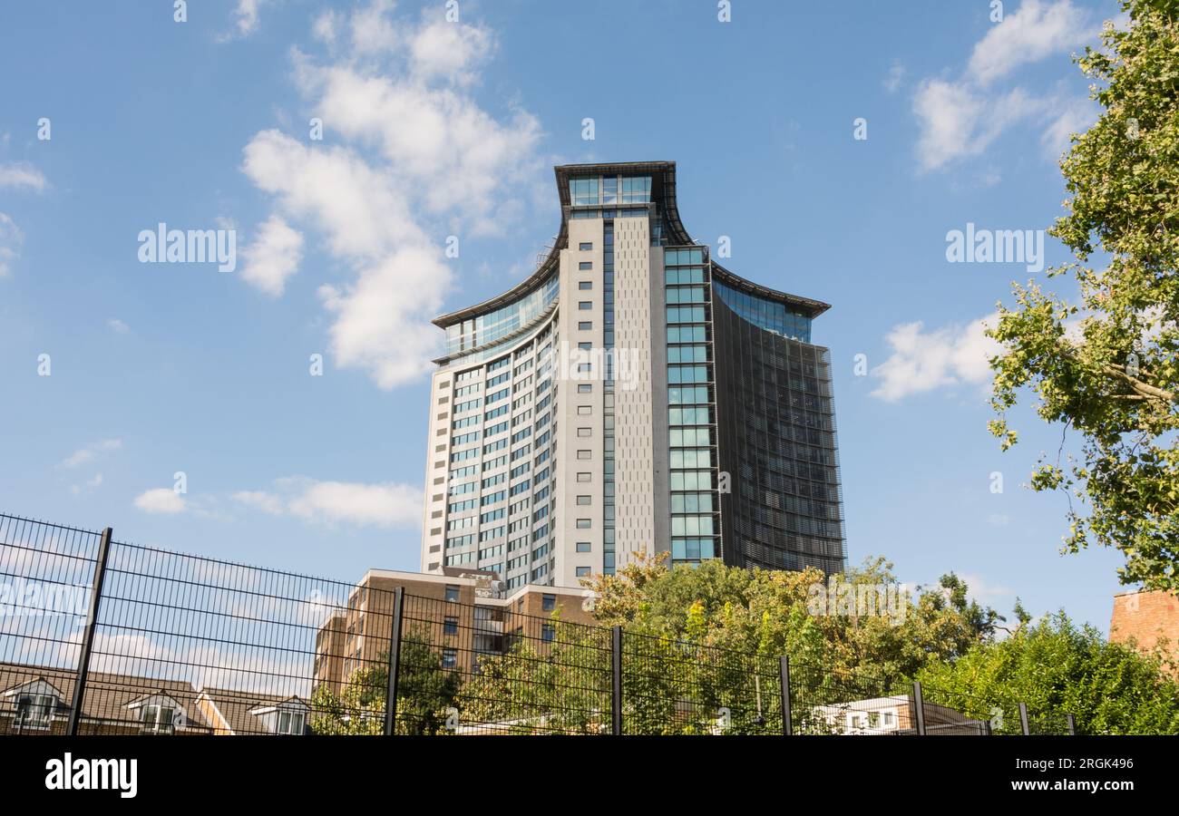 Empress State Building (ESB), Empress Approach, Lillie Road, West ...