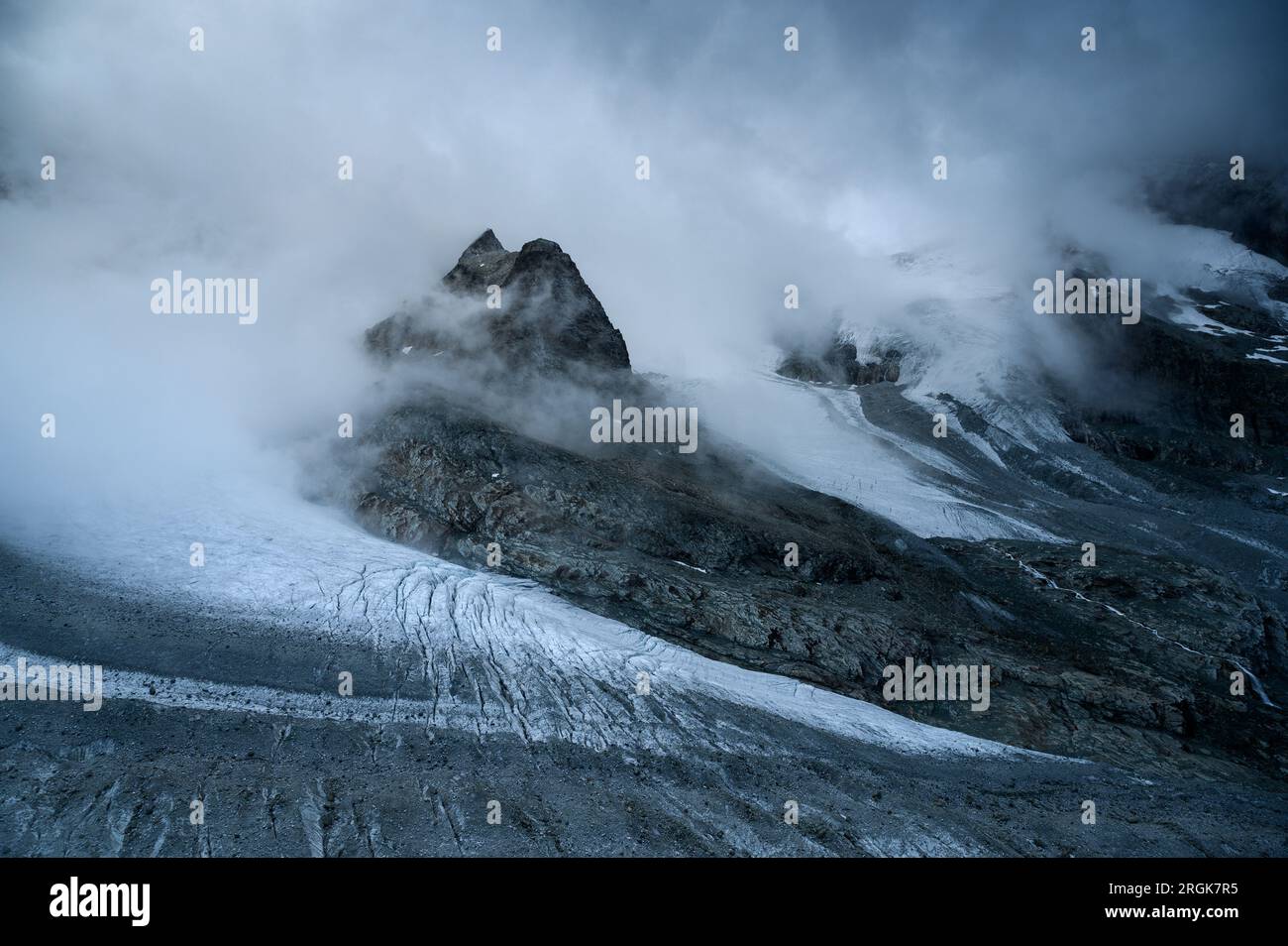 Roc noir hi-res stock photography and images - Alamy