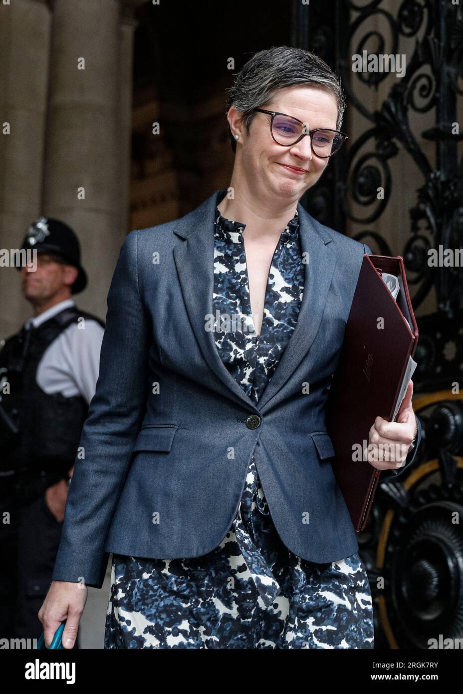 Chloe smith hi-res stock photography and images - Alamy