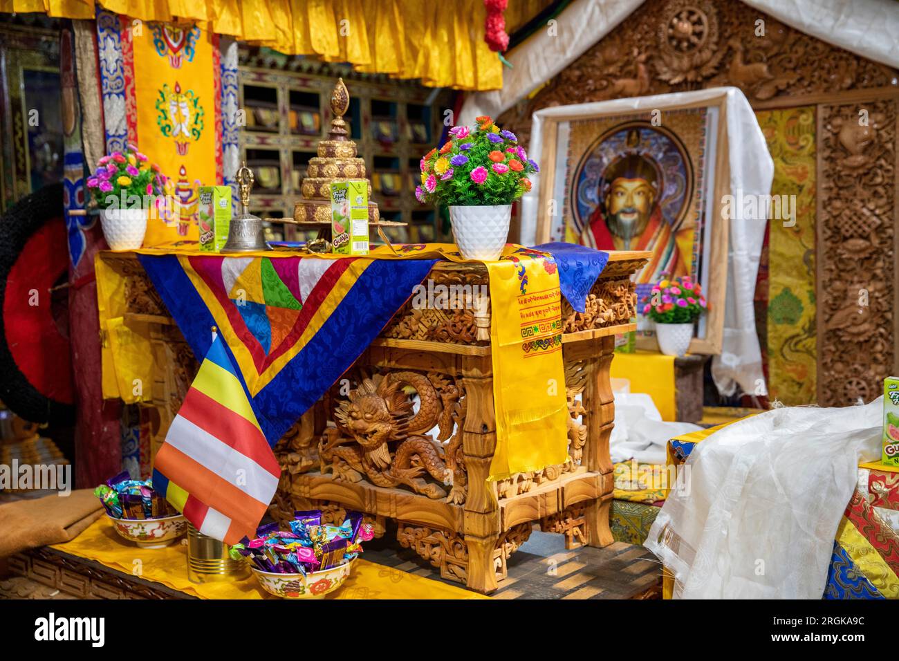 India, Ladakh, Zanskar, Bardan Monastery, main Prayer Hall interior ...
