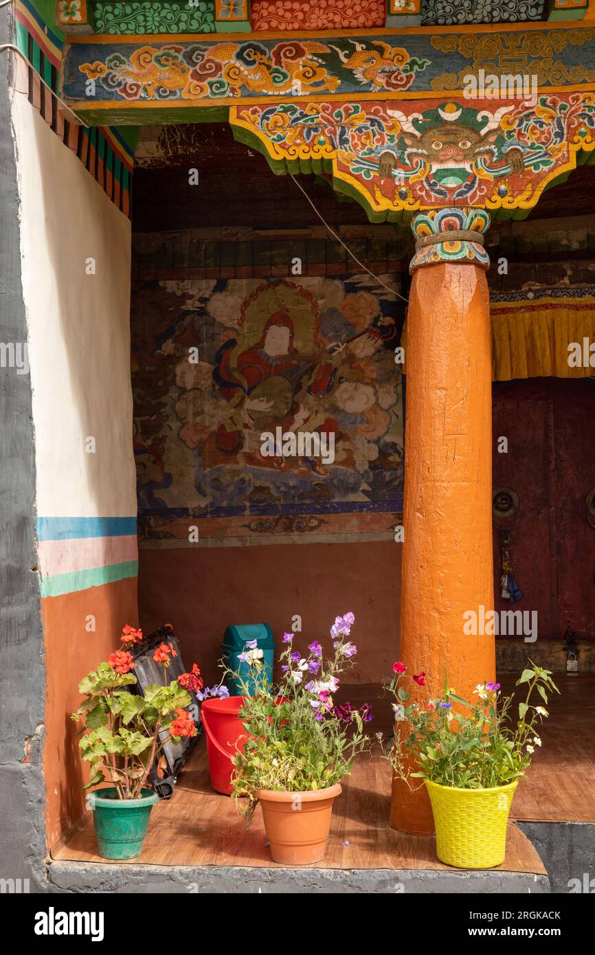 India village assembly hi-res stock photography and images - Alamy