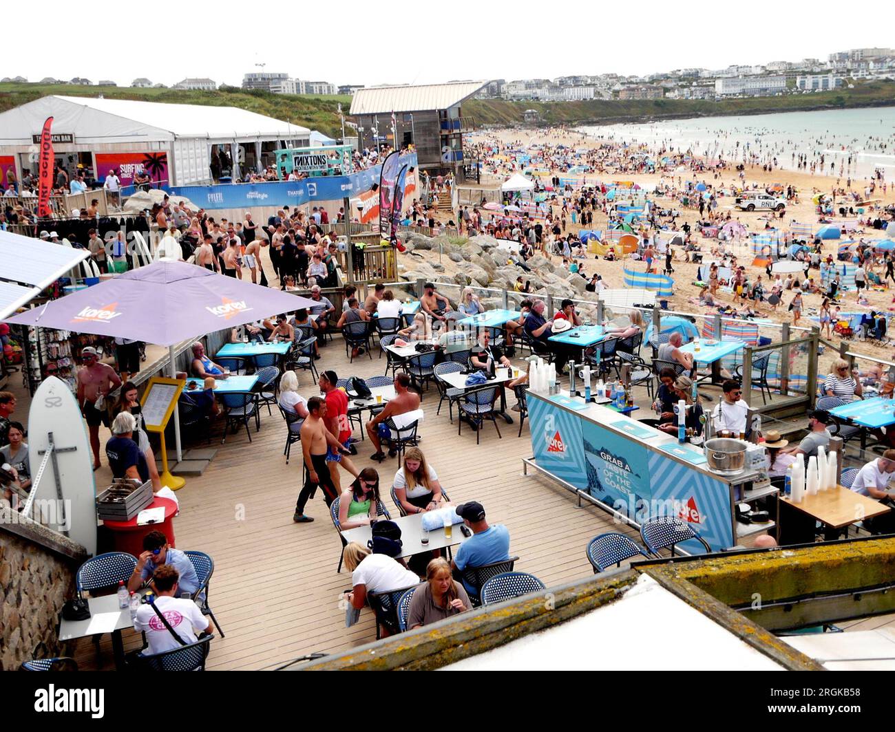 Boardmasters Festival of music, Under 18 women surfing contest. Fistral ...