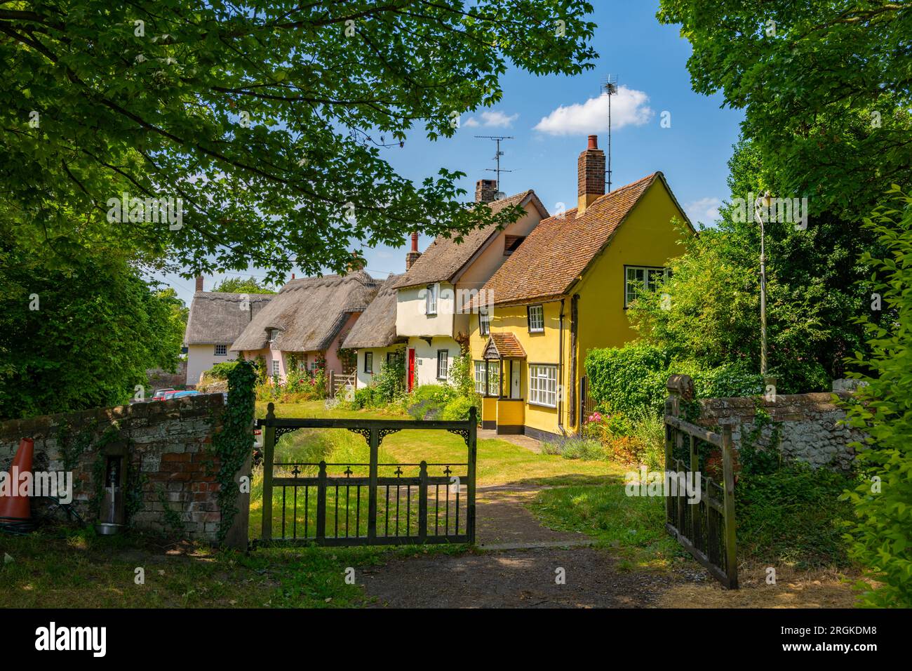 Houses in Church St, Wendens Ambo, Saffron Walden CB11 4JZ Stock Photo ...