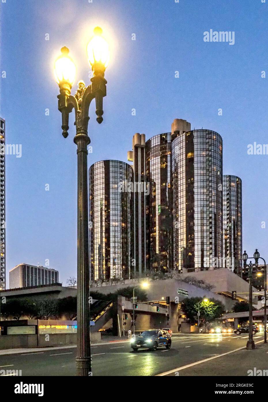 The Westin Bonaventure Hotel & Suites building in Los Angeles, USA ...