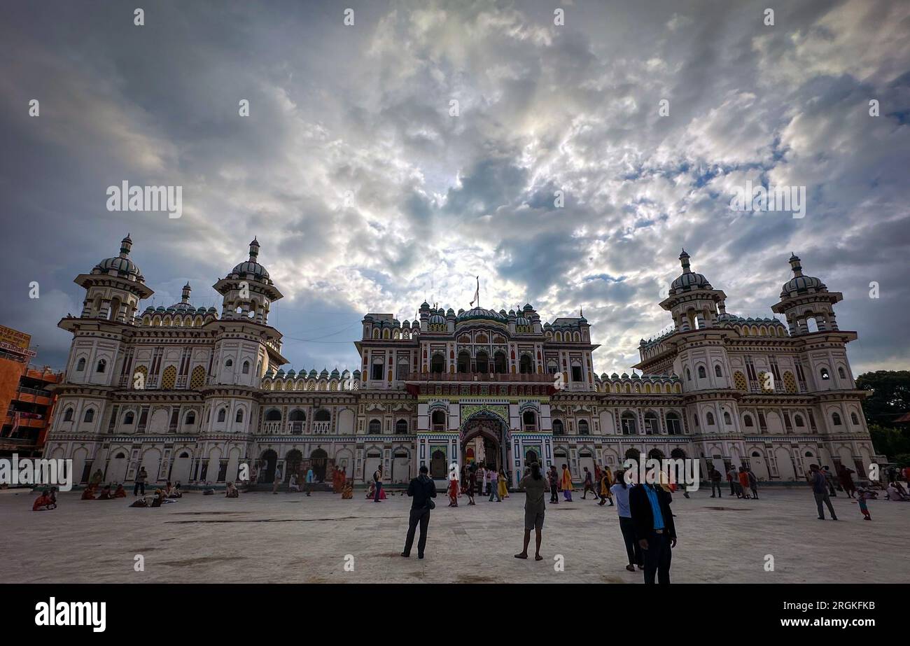 Biggest ram temple hi-res stock photography and images - Alamy