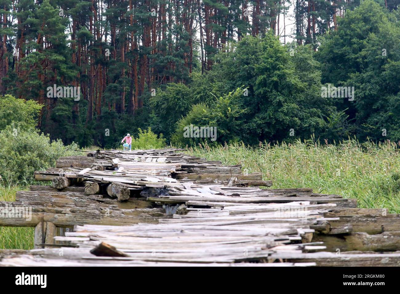 KAPLYNTSI, UKRAINE - AUGUST 8, 2023 - The bridge across the Udai River ...