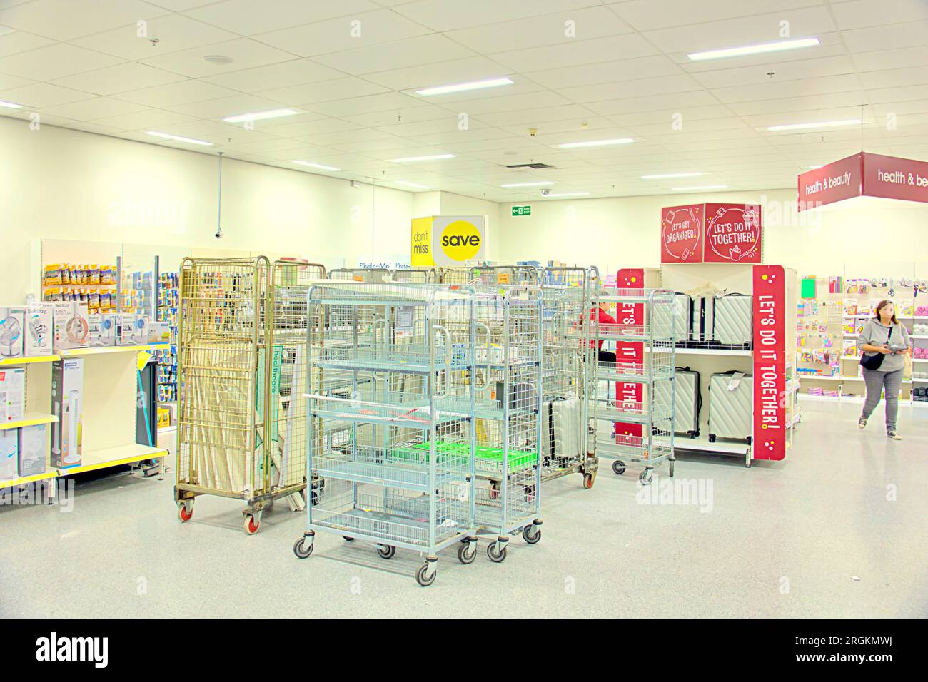 Wilko shop interior hi-res stock photography and images - Alamy