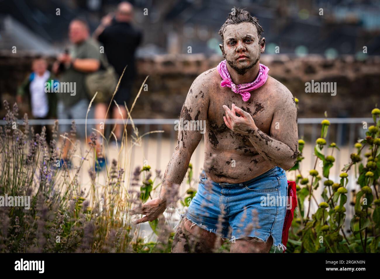 Body of the bog performance hi-res stock photography and images - Alamy