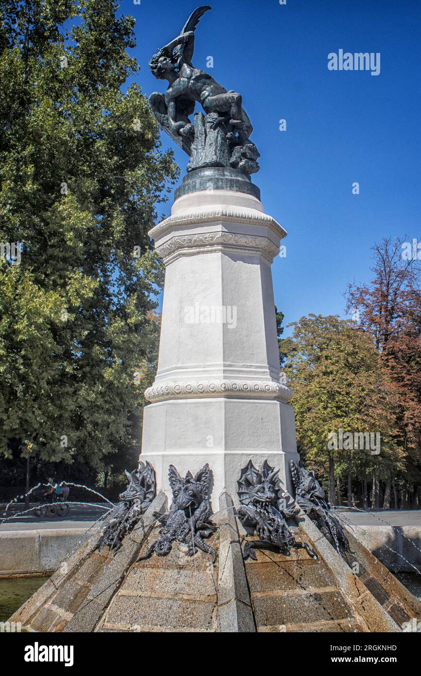 Fall of lucifer hi-res stock photography and images - Alamy