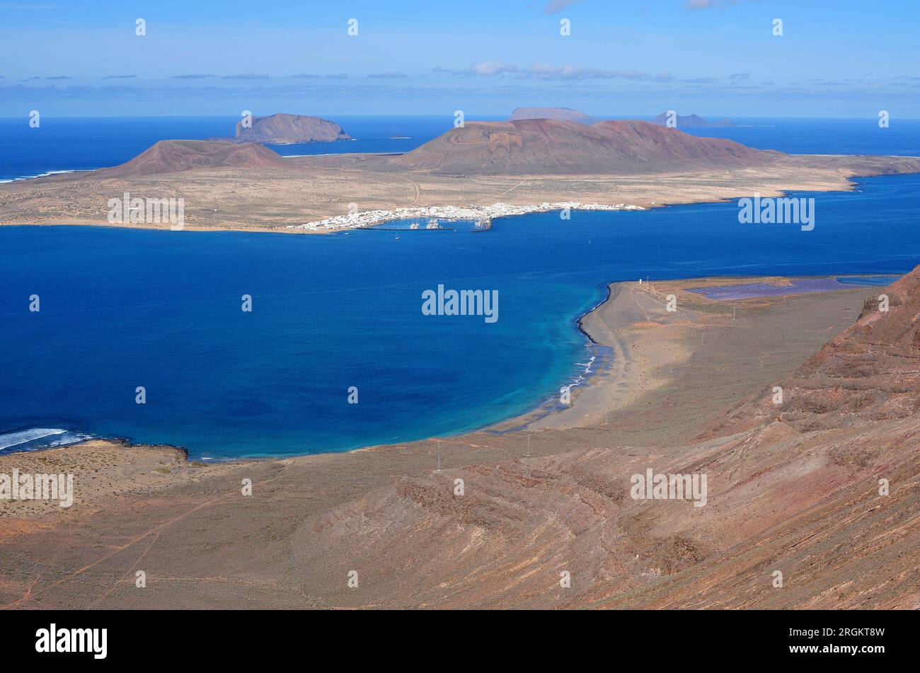 Alegranza island hi-res stock photography and images - Alamy