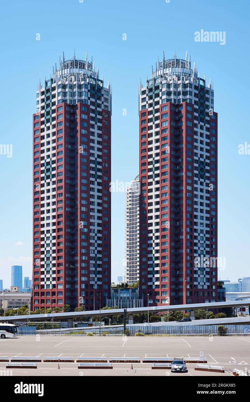 The Towers Daiba (ザ・タワーズ台場) (2006); Daiba, Tokyo, Japan Stock Photo - Alamy