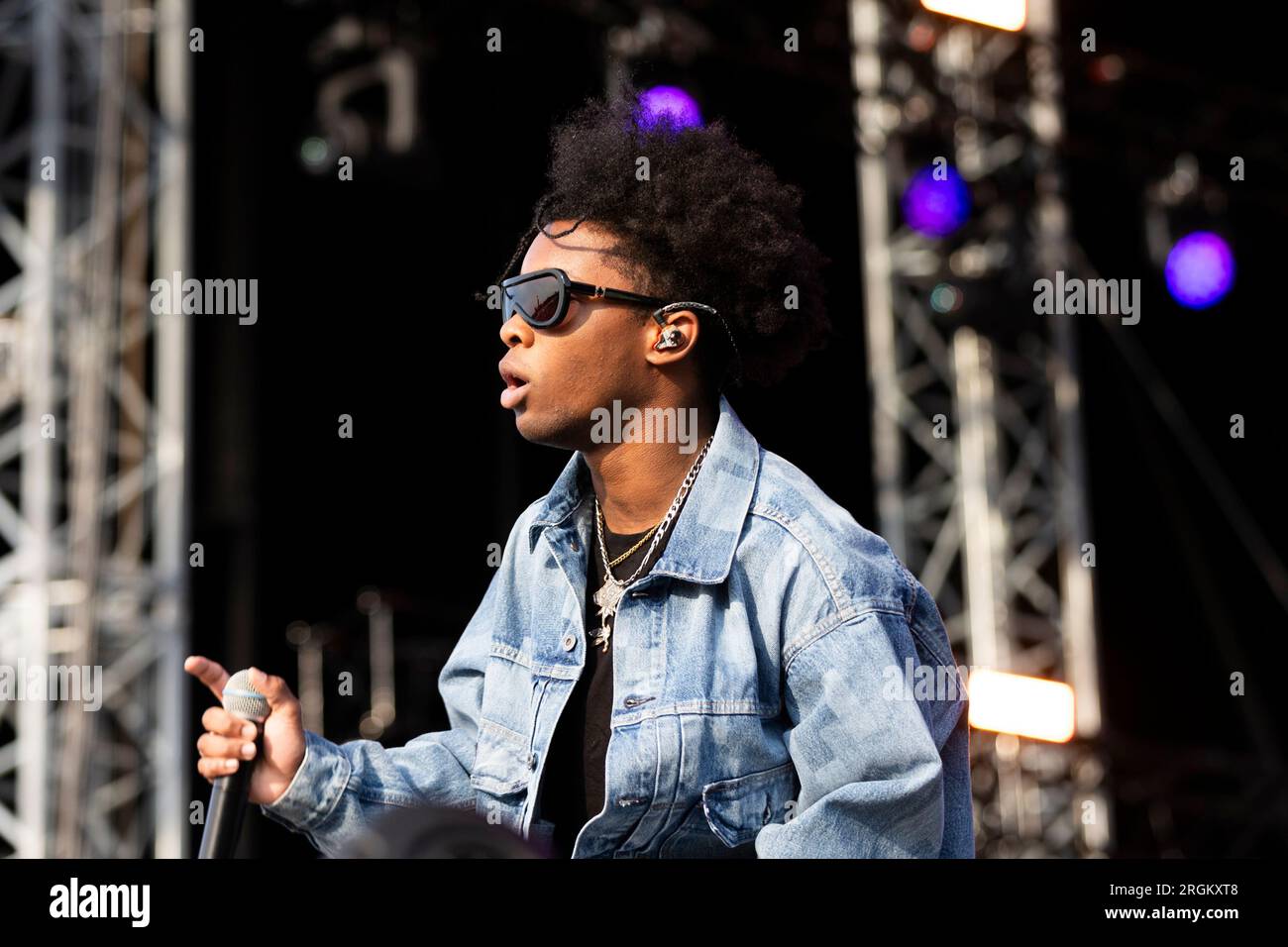 D4vd photos hi-res stock photography and images - Alamy