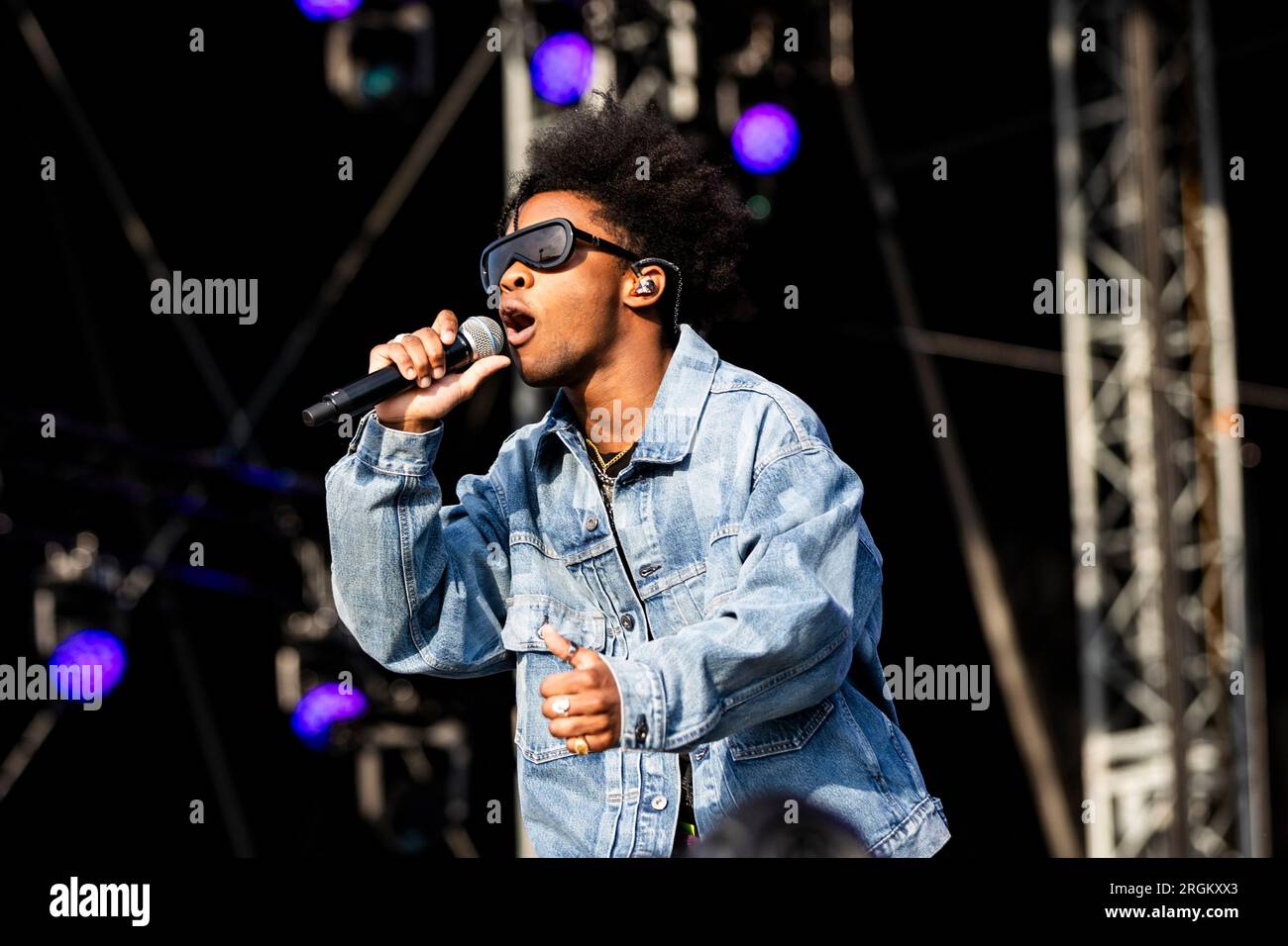 D4vd photos hi-res stock photography and images - Alamy