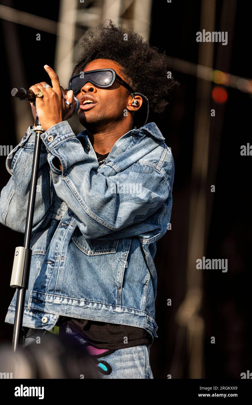 D4vd photos hi-res stock photography and images - Alamy