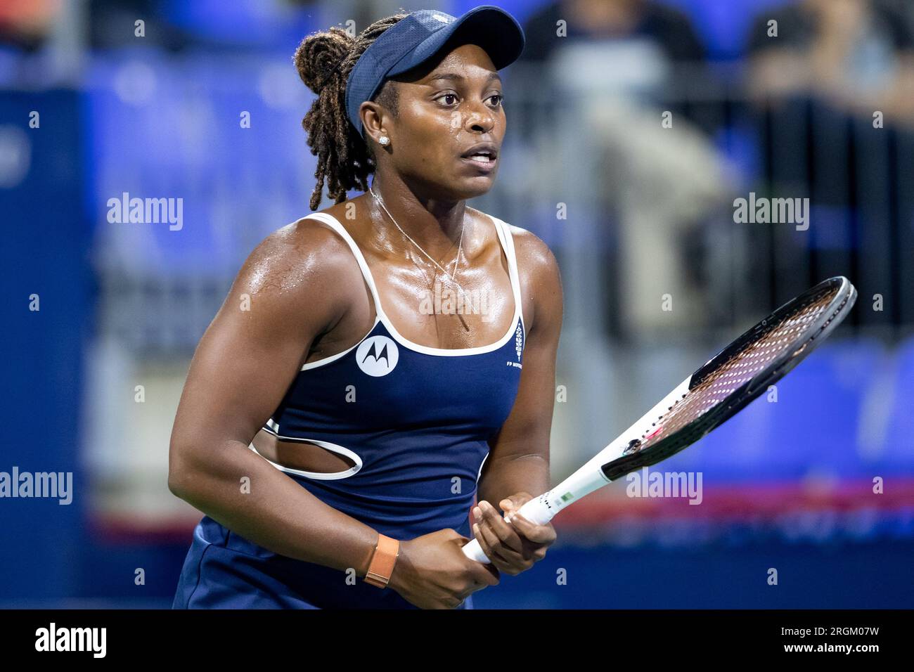 Stephens serve hi-res stock photography and images - Alamy