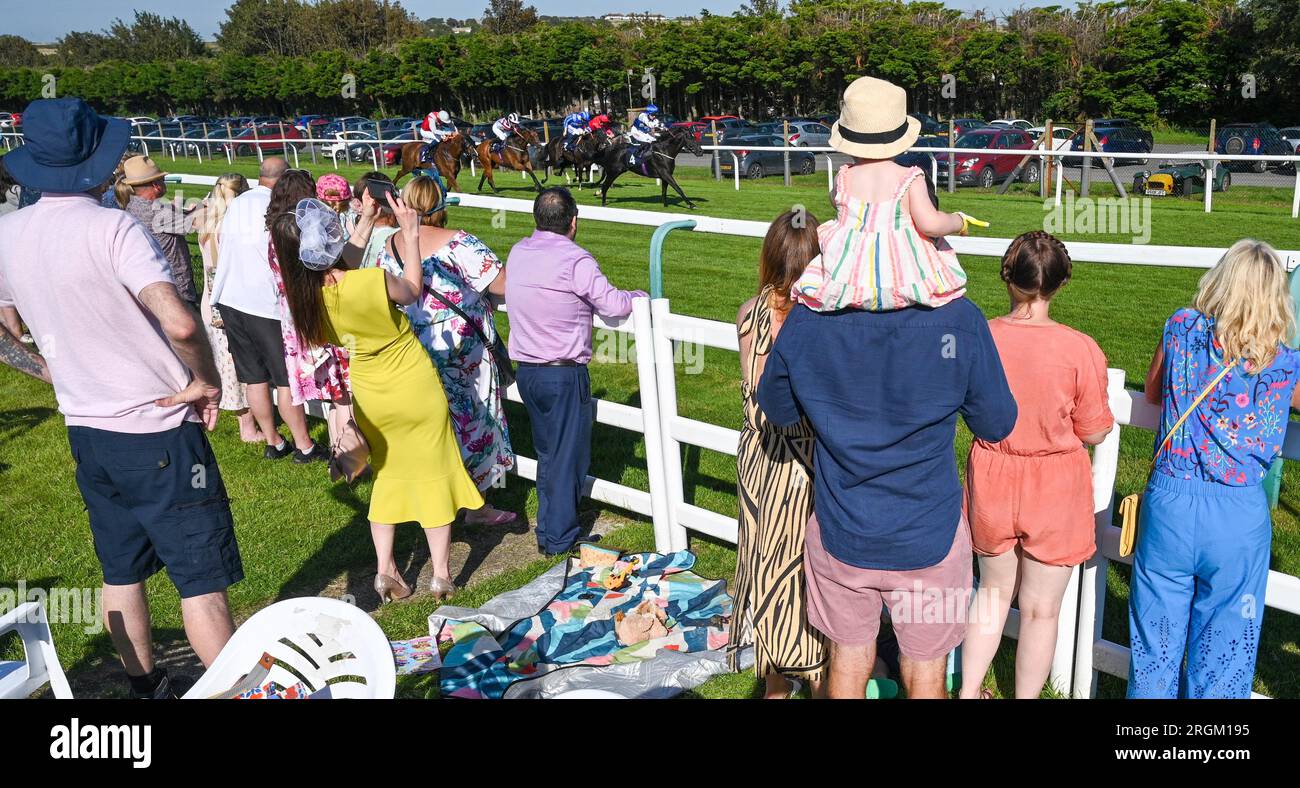 Family day 2023 hi-res stock photography and images - Alamy