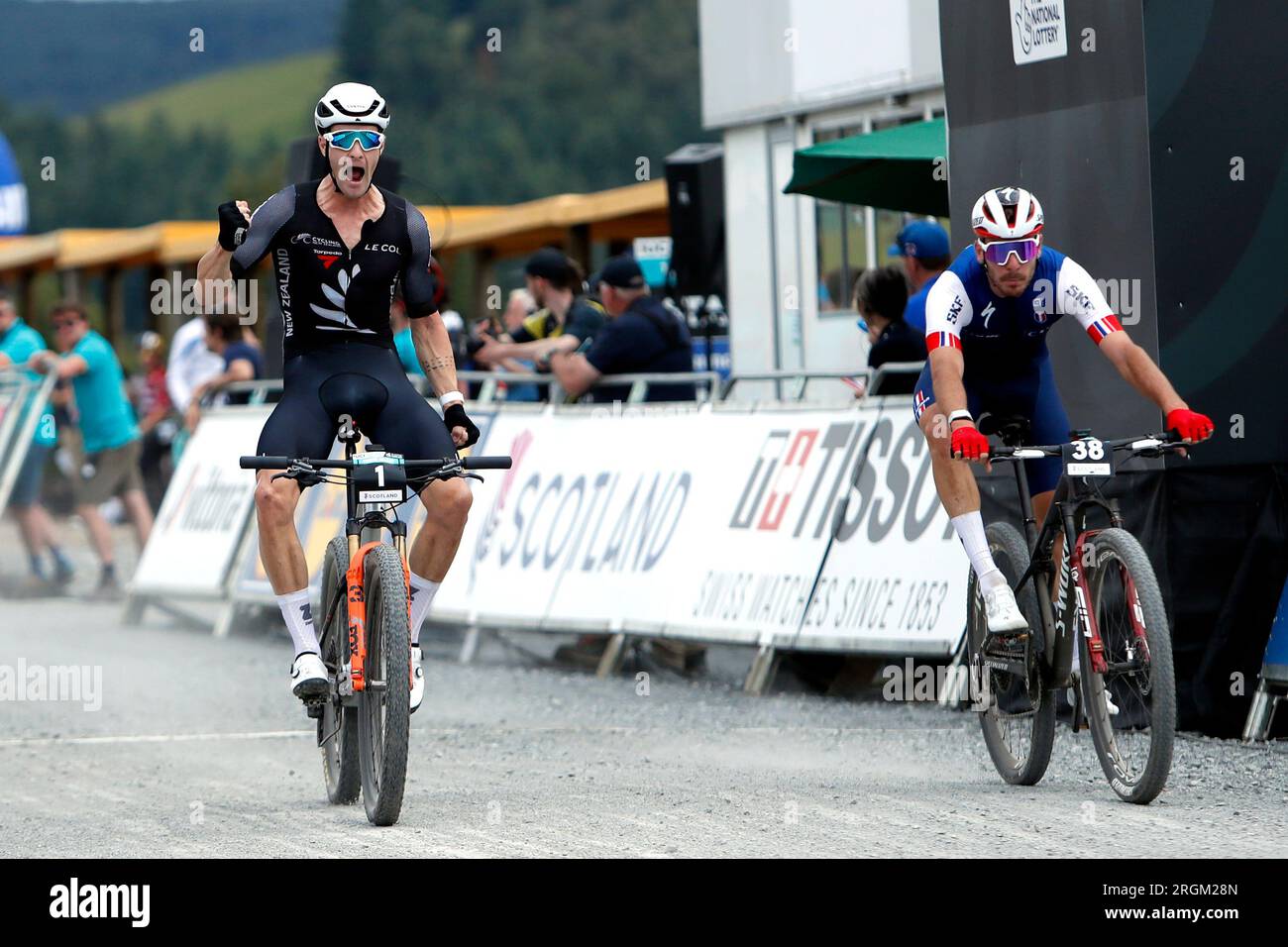New Zealand's Samuel Gaze (left) and France's Victor Koretzky finish ...
