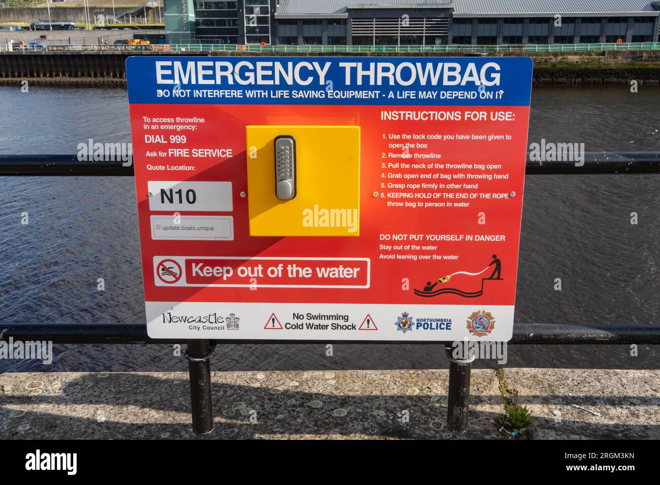 Emergency water safety hi-res stock photography and images - Alamy