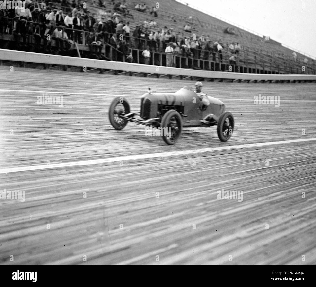 Vintage Auto Racing: de Paolo race car at Laurel Speedway ca. 1925 ...