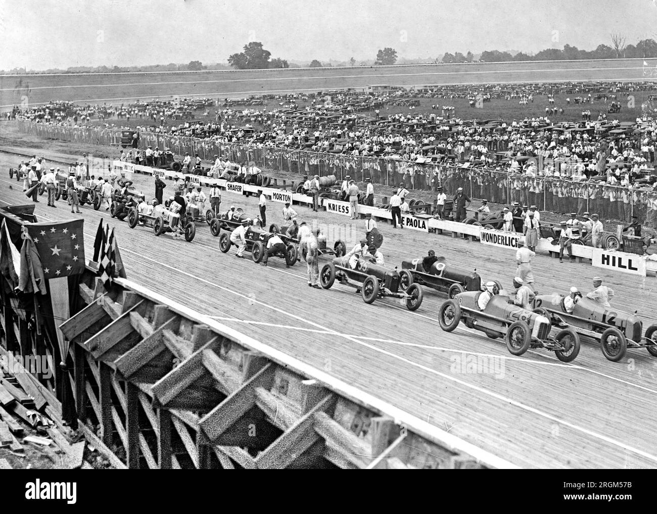 1920s auto racing Black and White Stock Photos & Images - Alamy