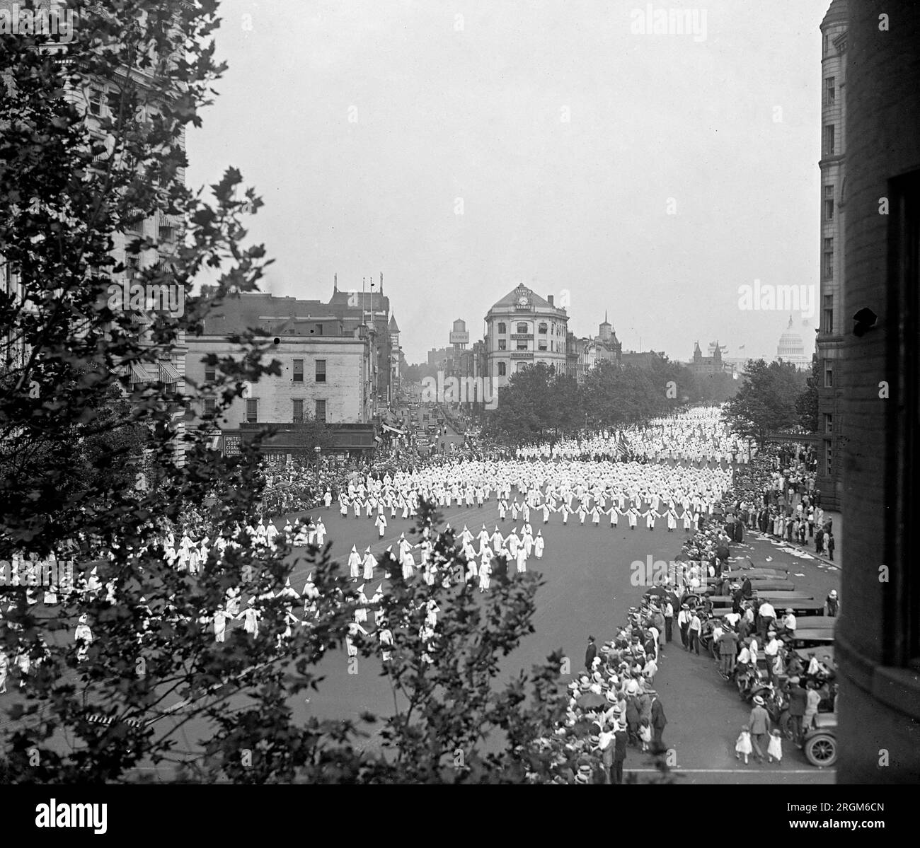 1925 washington d c kkk parade hi-res stock photography and images - Alamy