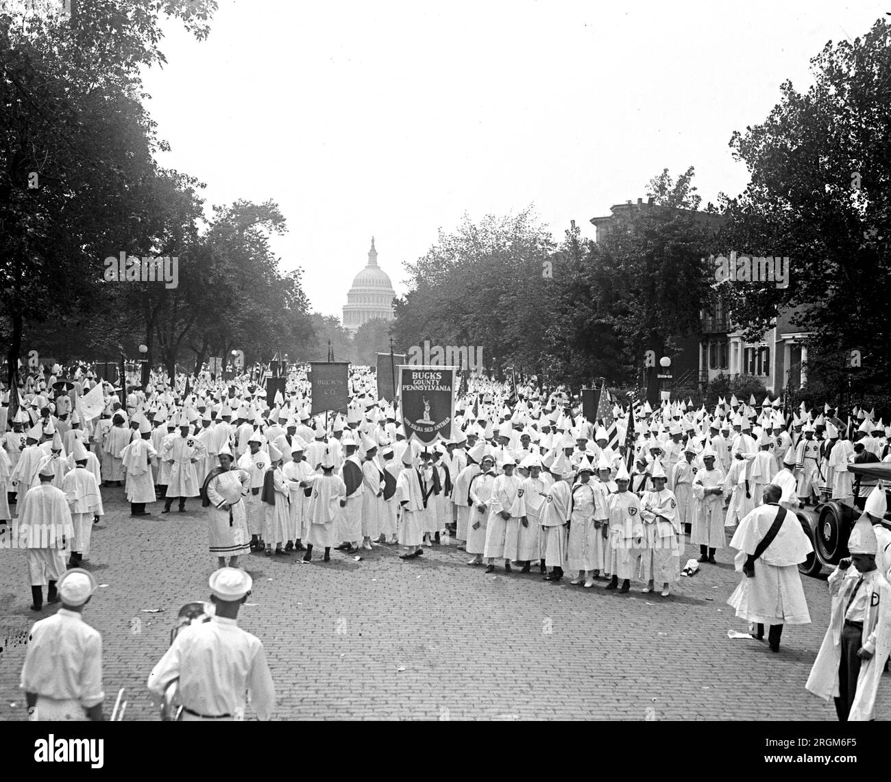 Ku Klux Klan parade (KKK) in Washington D.C., the U.S. Capitol in the ...