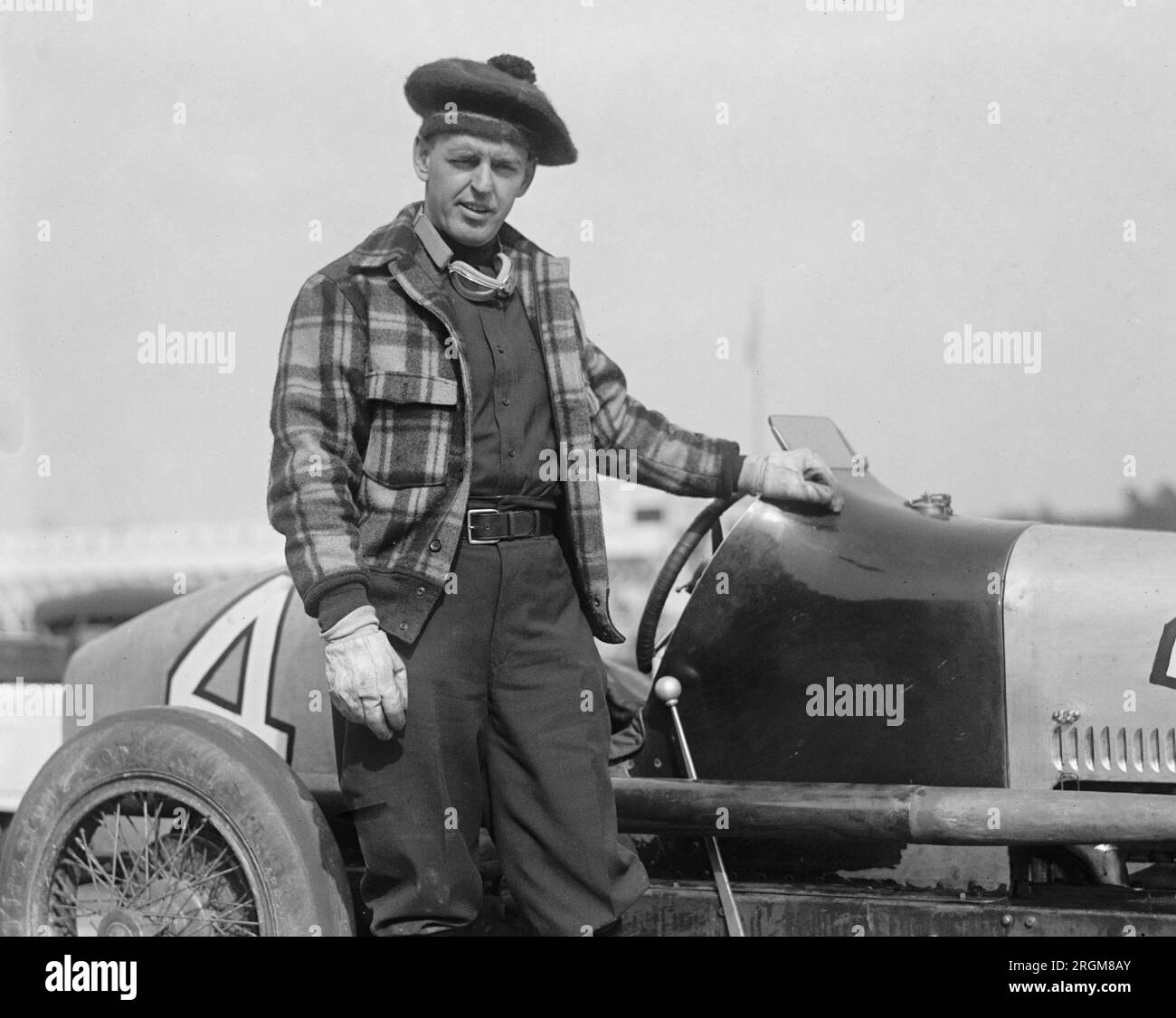 Race car driver tommy milton hi-res stock photography and images - Alamy