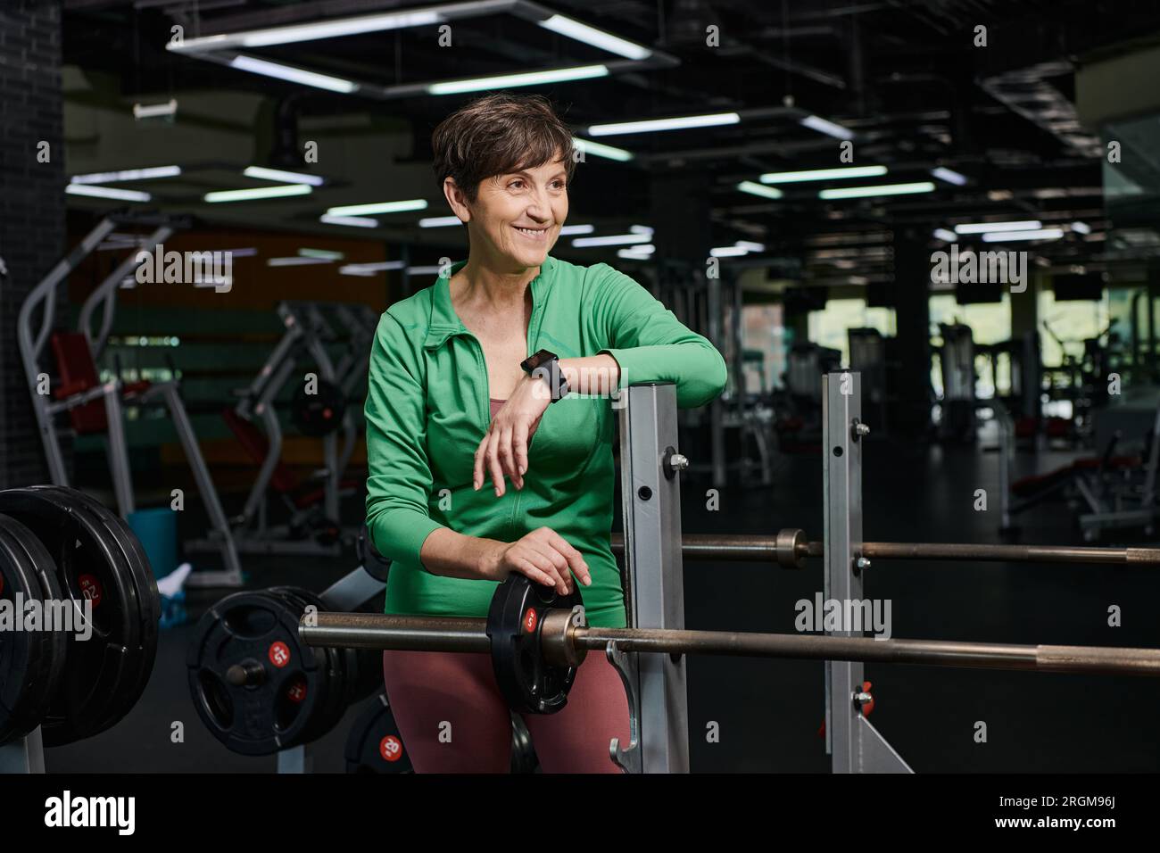 Senior gym goer hi-res stock photography and images - Alamy