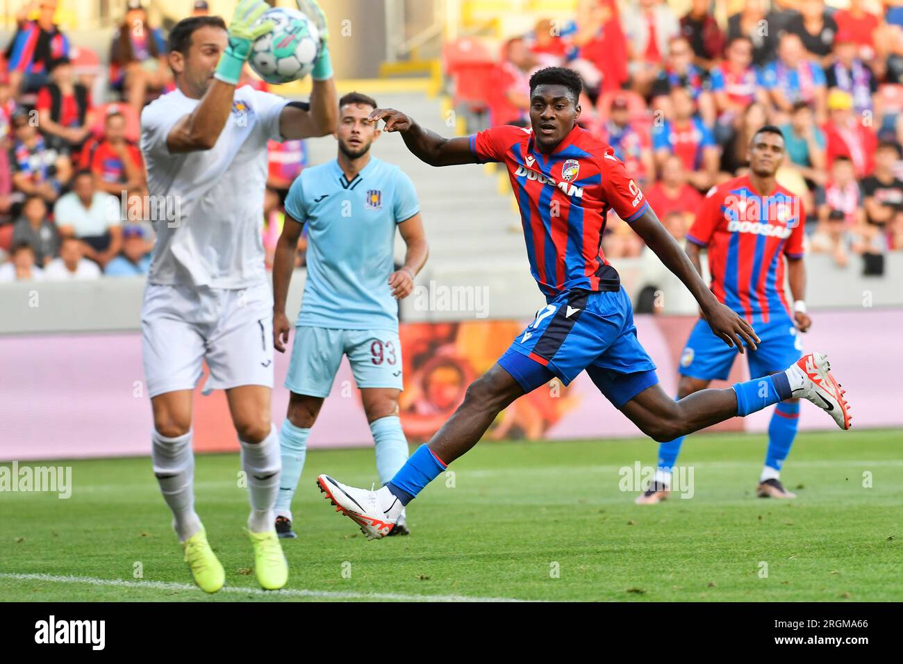 Pilsen, Czech Republic. 10th Aug, 2023. Goalkeeper of Gzira David ...