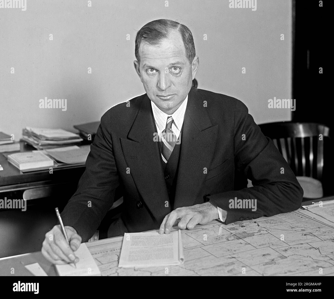 Ernest sawyer hi-res stock photography and images - Alamy