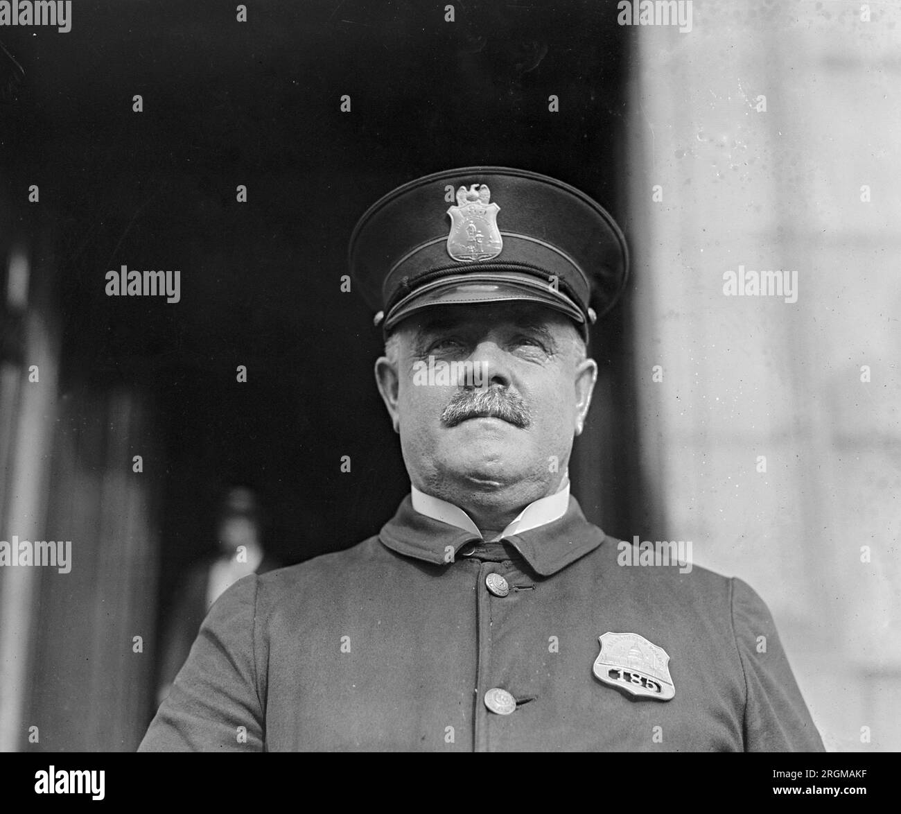 1920s police officer hi-res stock photography and images - Alamy