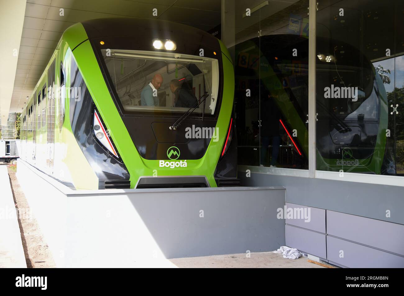 Bogota, Colombia. 10th Aug, 2023. People sit and look at the control ...