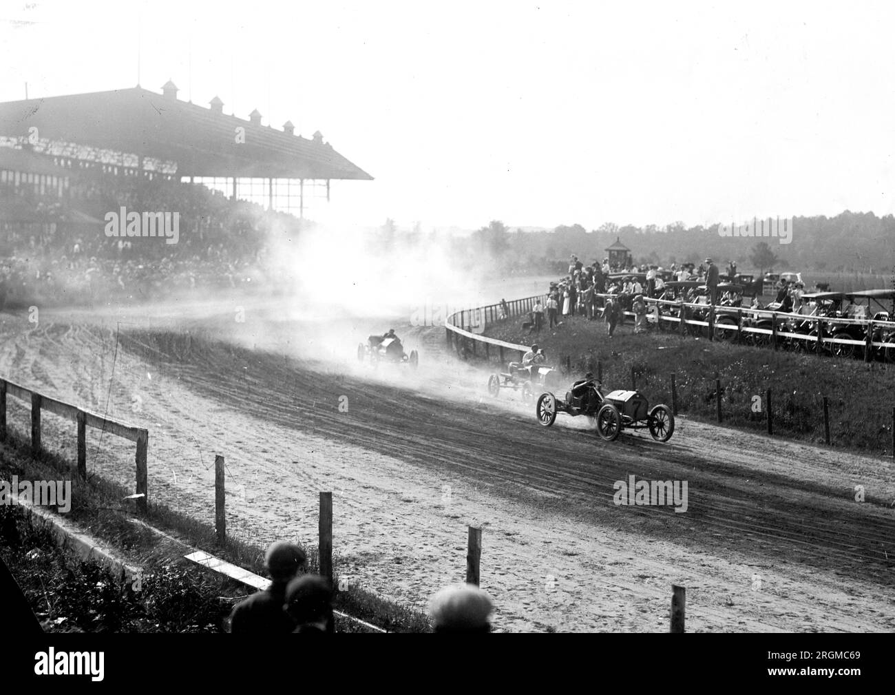 Vintage Auto Racing: Auto race at Benning race track ca. 1912 Stock ...