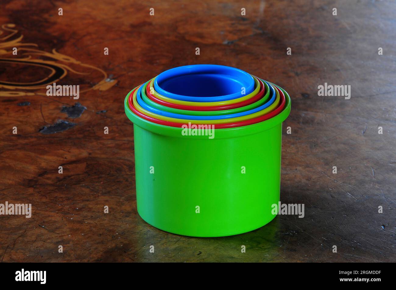 Stacking cups hi-res stock photography and images - Alamy