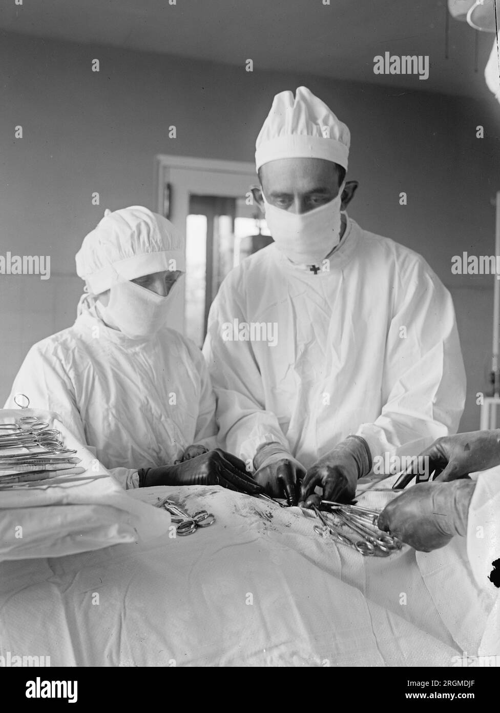 1920s hospital room hi-res stock photography and images - Alamy