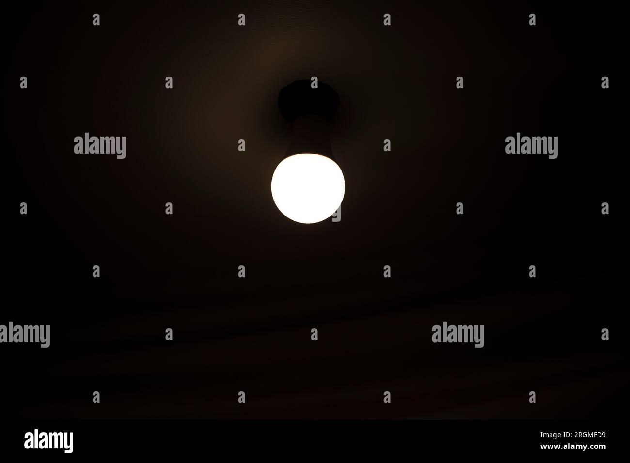 Dark room and lamp hi-res stock photography and images - Alamy