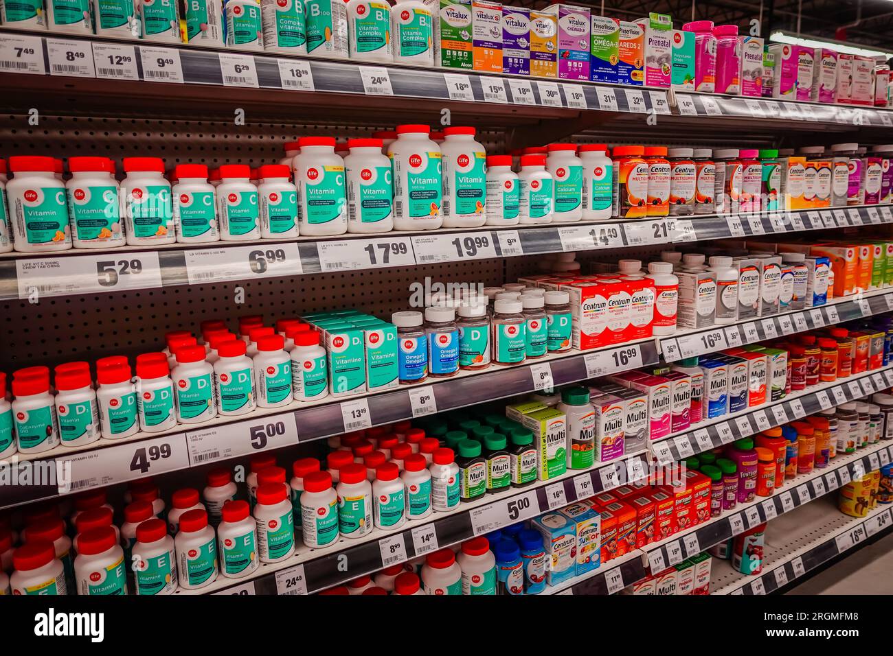 Dietary supplements health support hi-res stock photography and images ...