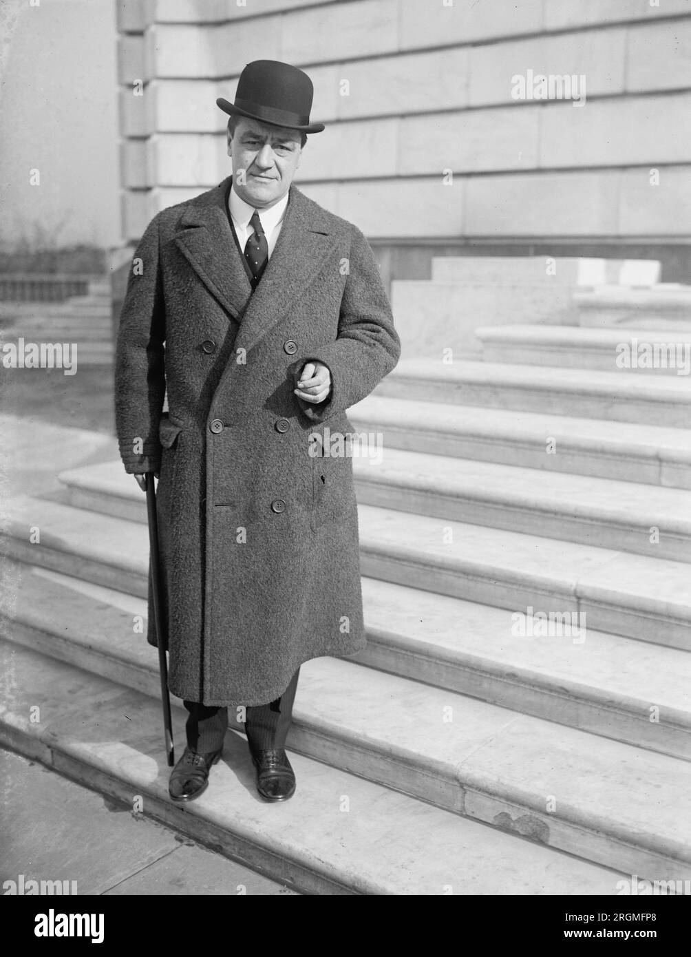 Portrait of Levi Cook standing outdoors ca. 1924 Stock Photo - Alamy