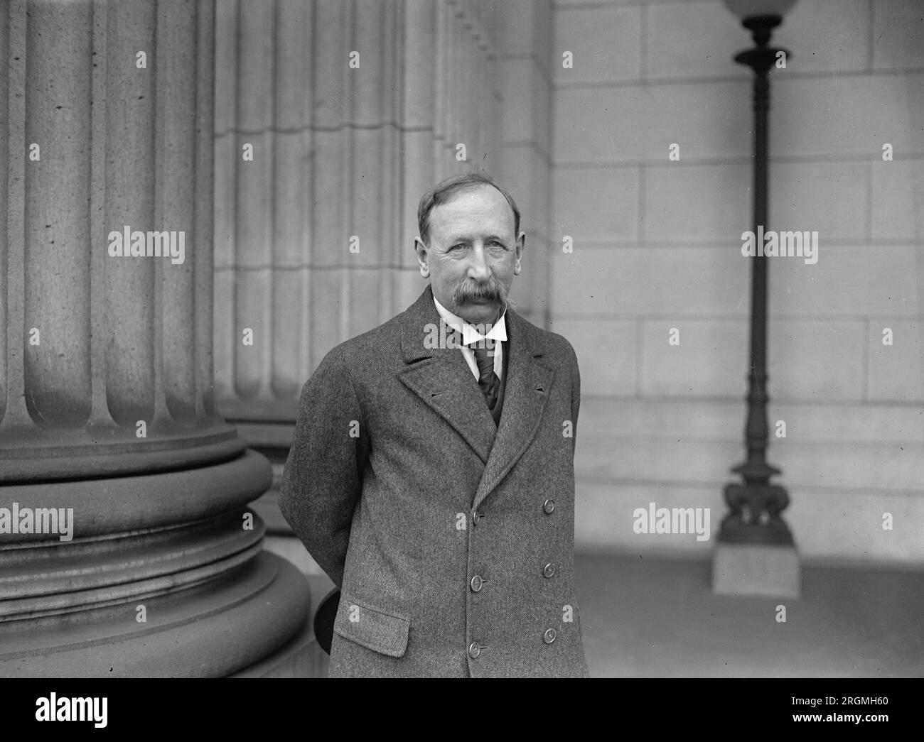 David hall hi-res stock photography and images - Alamy