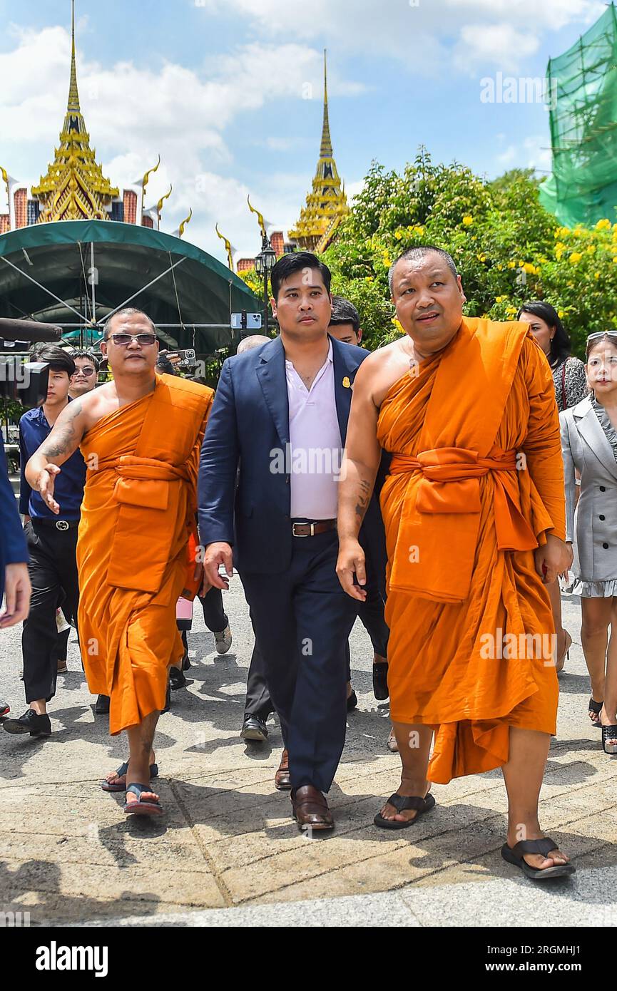 Vivacharawongse hi-res stock photography and images - Alamy